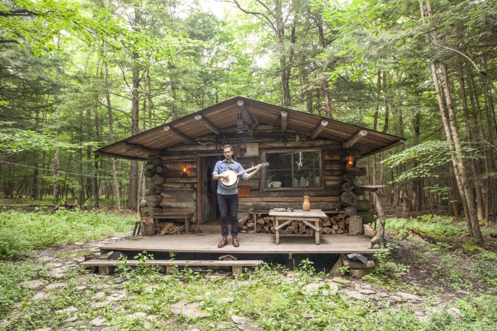 STRUNG TOGETHER – Makers Guild of Maine